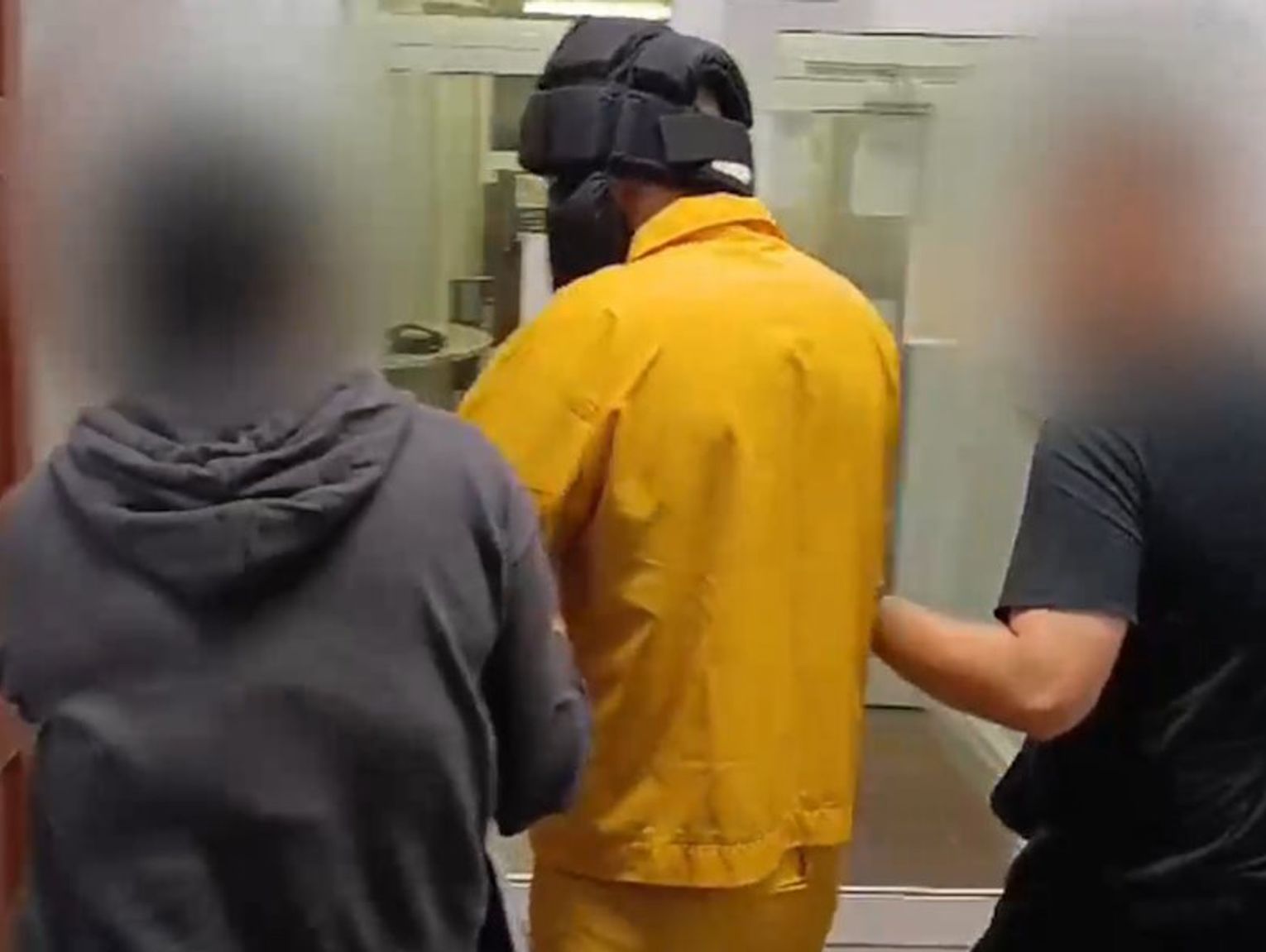 Brutalne morderstwo w Olsztynie. 32-latek zaatakował rodziców nożem ... Brutalne morderstwo w Olsztynie. 32-latek zaatakował rodziców nożem ...