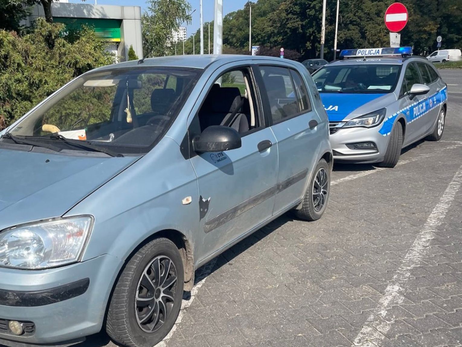 Hyundai mknął przez miasto z prędkością 115 km/h. Auto nie miało OC, za ... Hyundai mknął przez miasto z prędkością 115 km/h. Auto nie miało OC, za ...