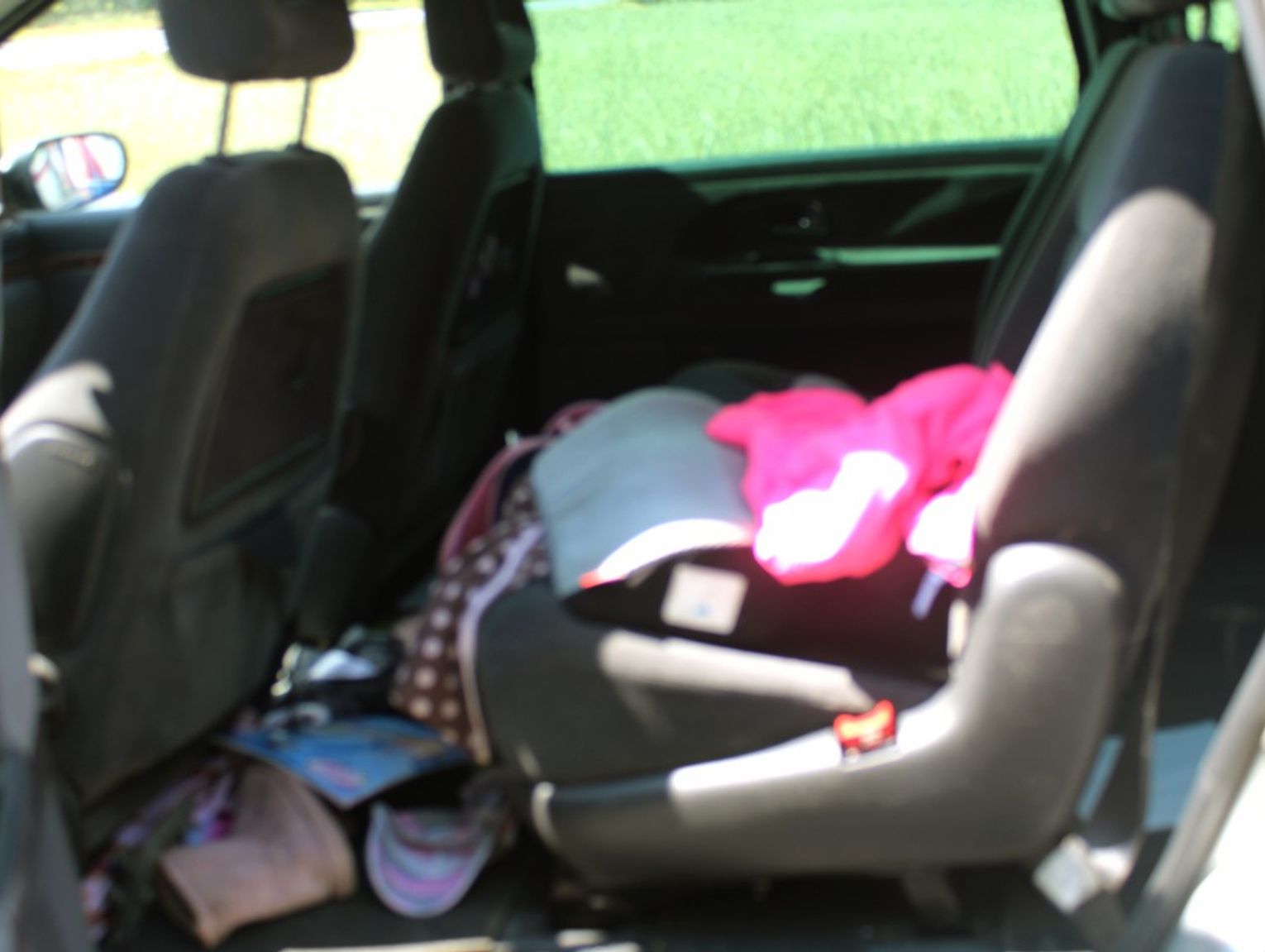 Pijana 38-latka bez prawa jazdy wiozła autem dwójkę dzieci i ich babcię. Grozi jej 5 lat więzienia