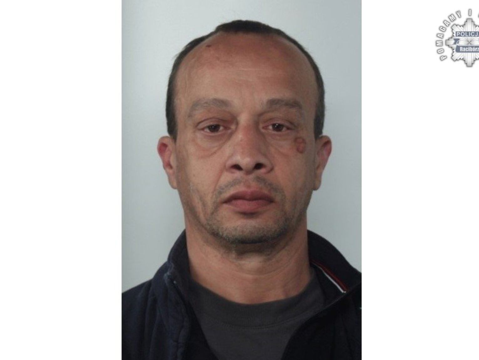 Rumun ukradł ponad 60 tysięcy z biura. Ukrywał się w hostelu pod ...