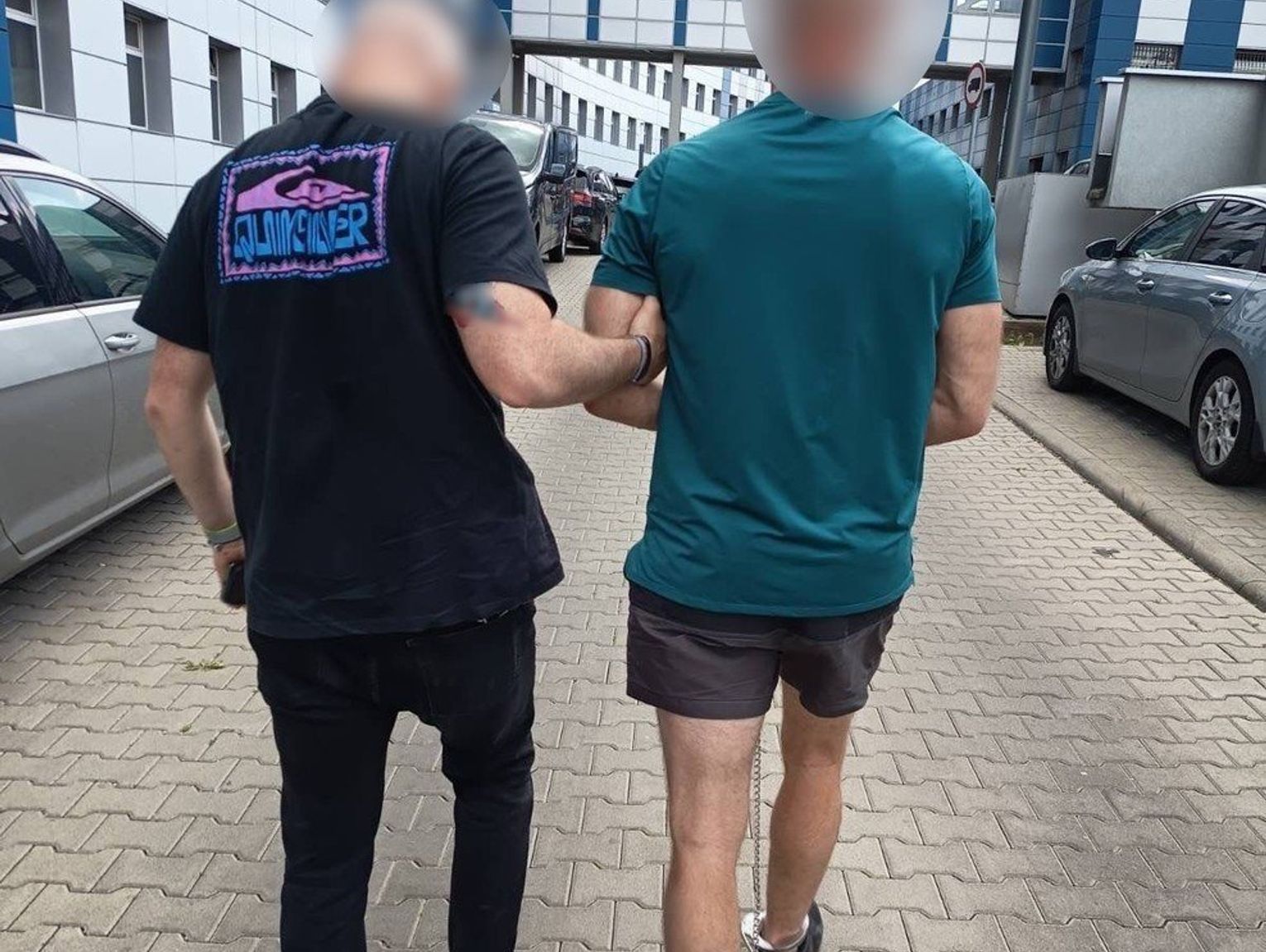 Skatował kobietę przed lokalem gastronomicznym. 37-latek wpadł po czterech latach ukrywania się