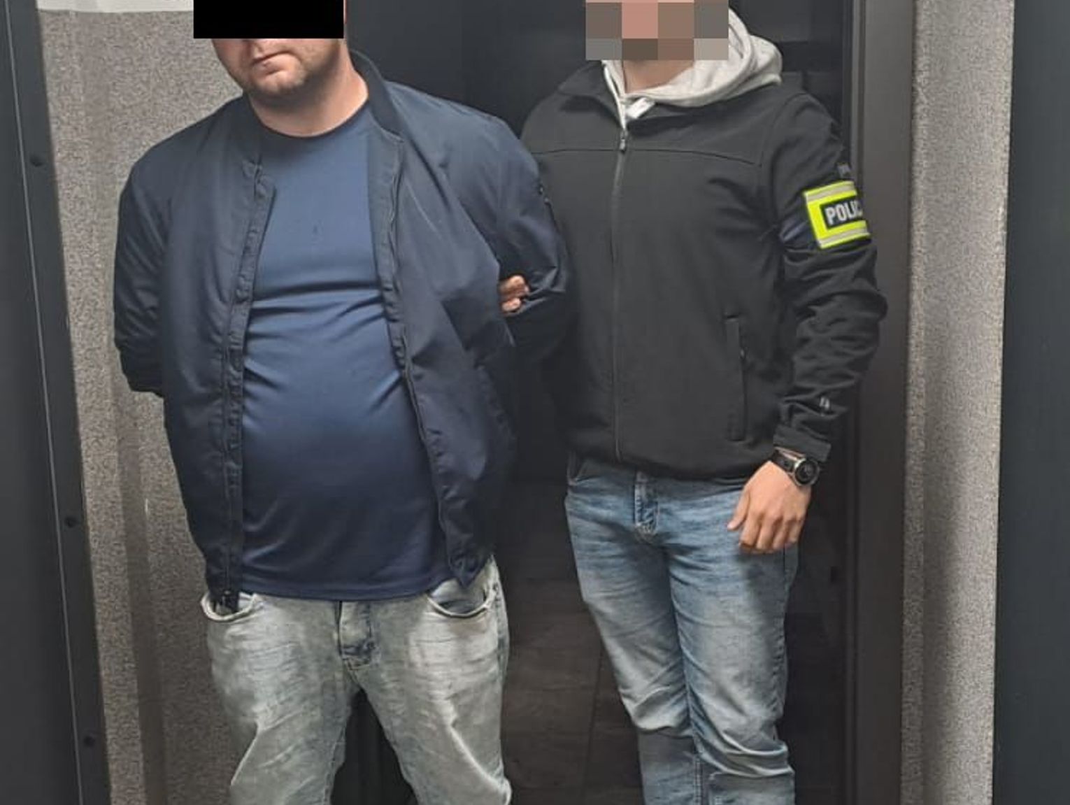 Skopali znajomego do nieprzytomności i zostawili go pod sklepem. Grozi ...