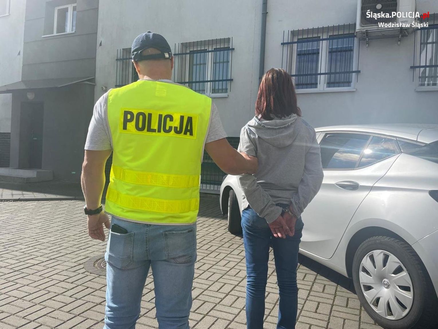 W piwnicy znaleziono zwłoki mężczyzny. 60-latek został pobity na śmierć ... W piwnicy znaleziono zwłoki mężczyzny. 60-latek został pobity na śmierć ...