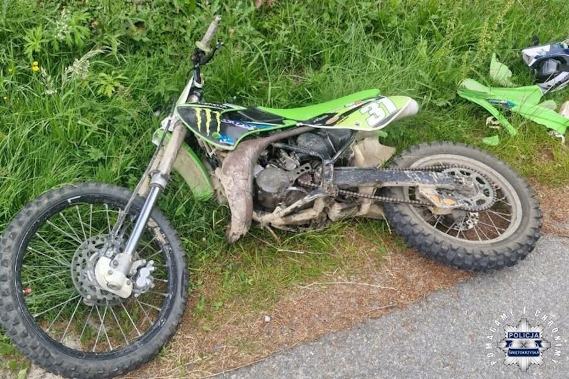 16-latek ciężko ranny po zderzeniu z samochodem. Nastolatek jechał ... 16-latek ciężko ranny po zderzeniu z samochodem. Nastolatek jechał ...